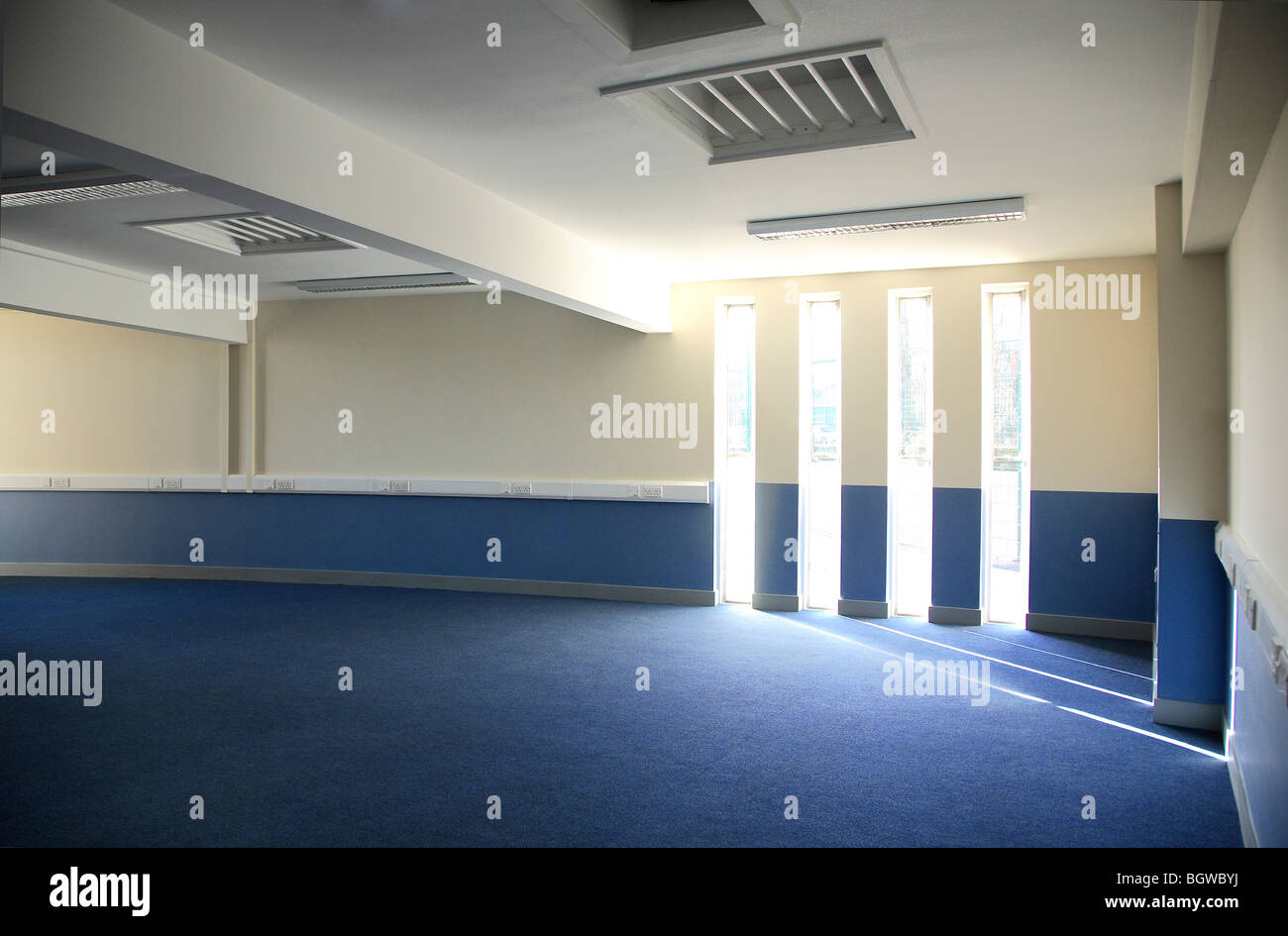 THE ROTUNDA, SLOUGH, UNITED KINGDOM, SURFACE TO AIR ARCHITECTS Stock ...