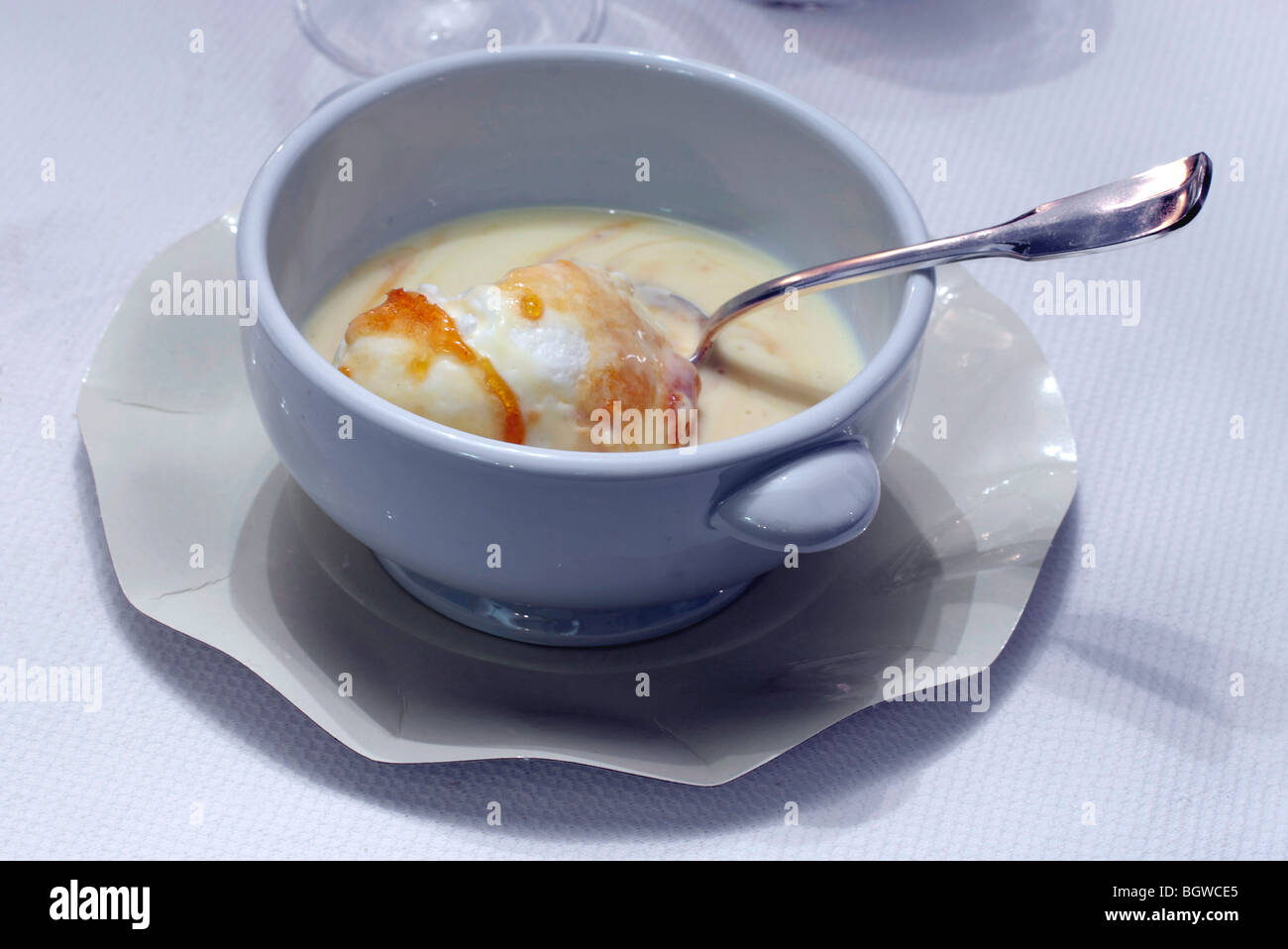 Floating islands dessert hi-res stock photography and images - Alamy