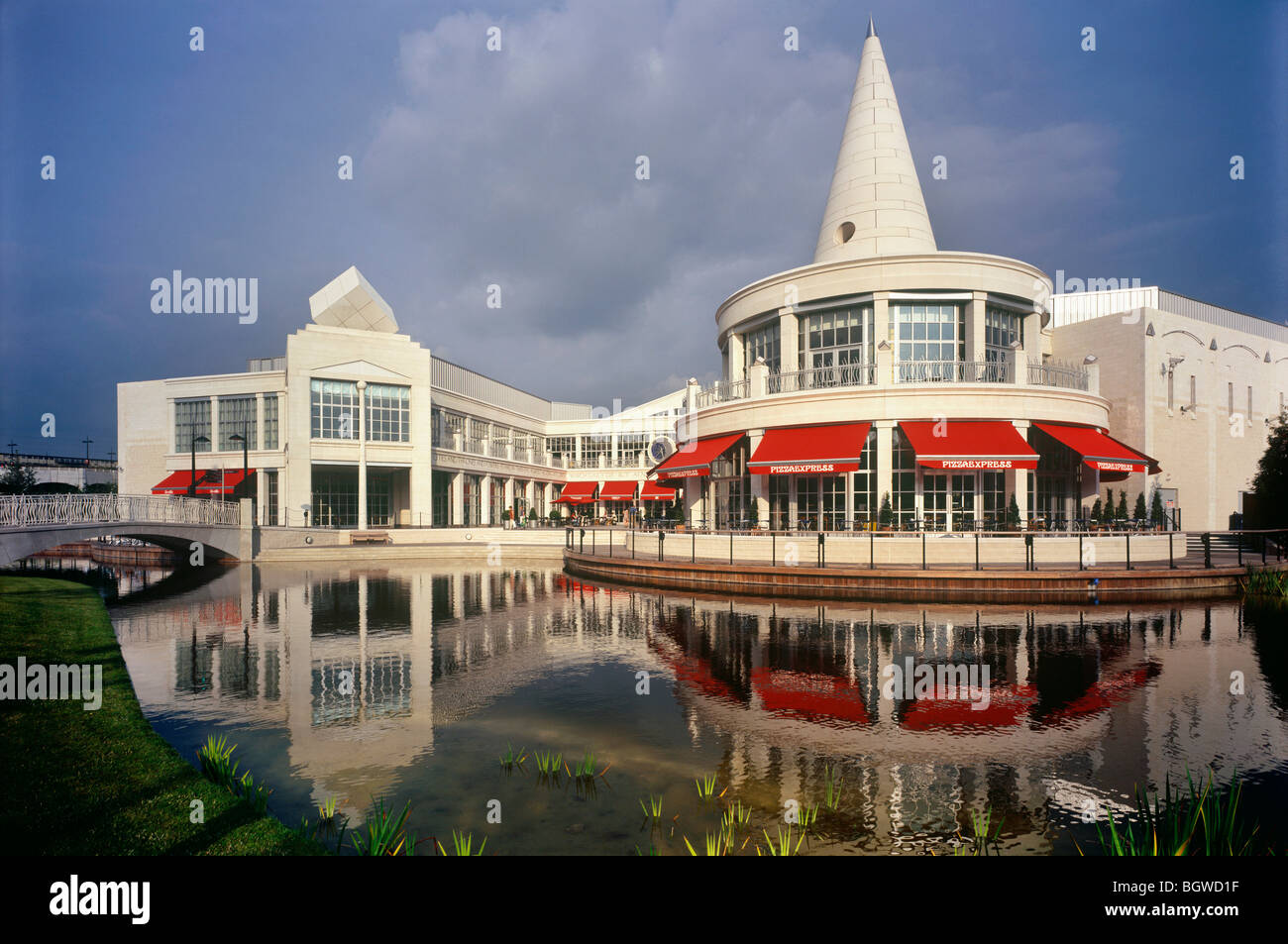 BLUEWATER RETAIL PARK, , UNITED KINGDOM, TECHCRETE Stock Photo - Alamy