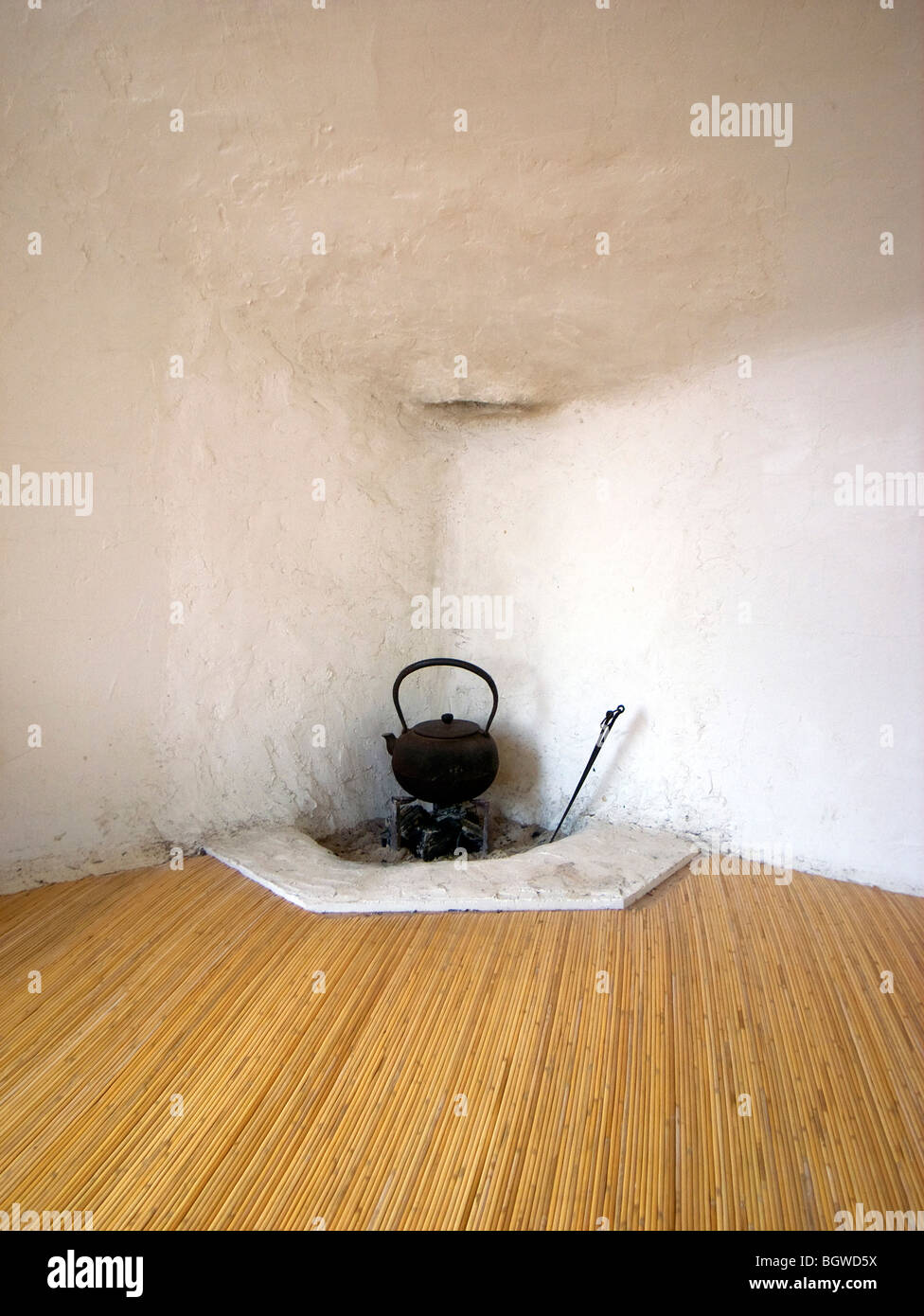TREE TEA HOUSE, NAGANO, JAPAN, TERUNOBU FUJIMORI Stock Photo - Alamy