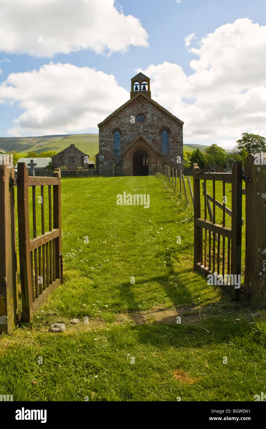A church in the country Stock Photo - Alamy