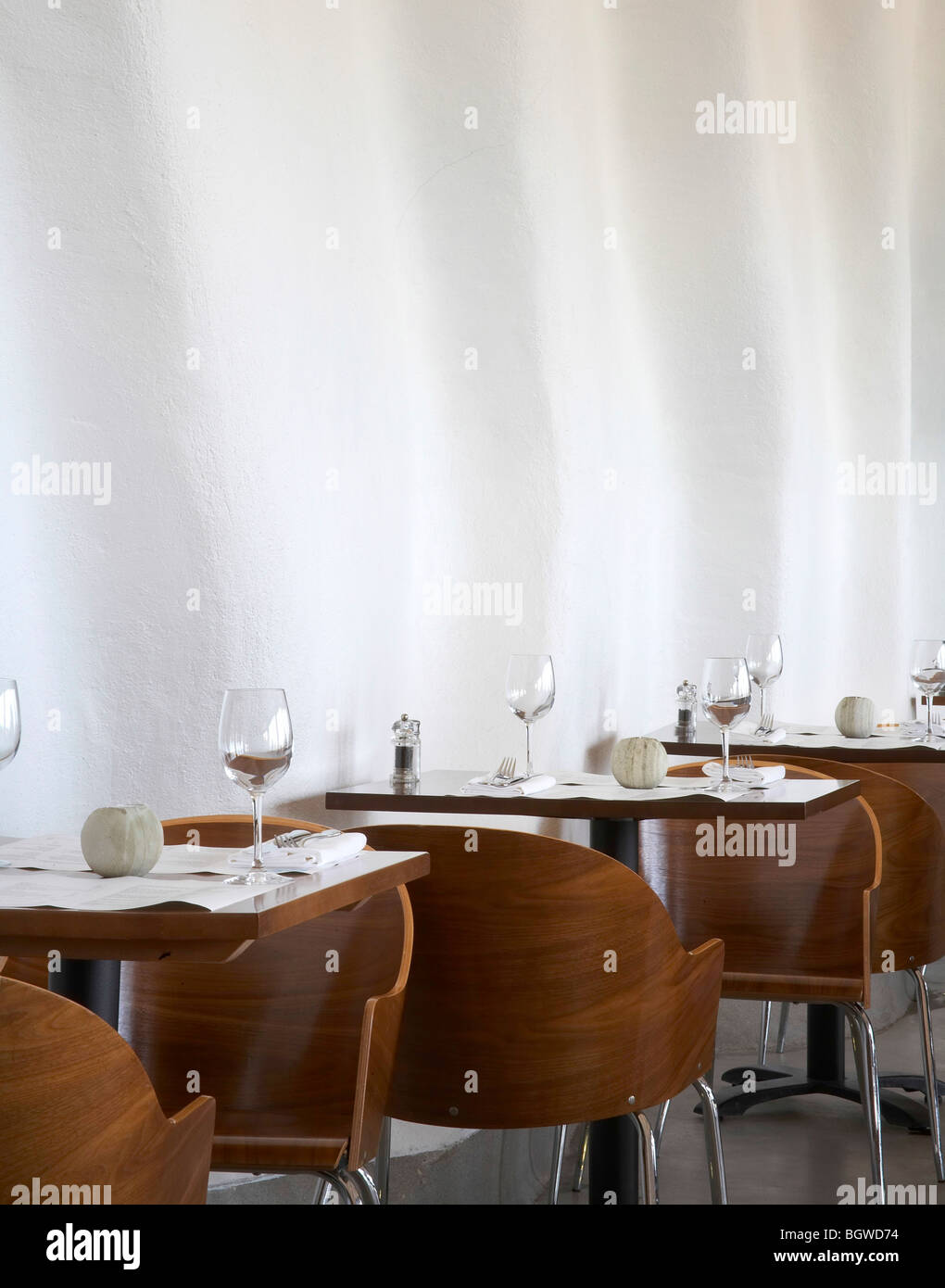 EAST BEACH CAFE, LITTLEHAMPTON, UNITED KINGDOM, THOMAS HEATHERWICK ...