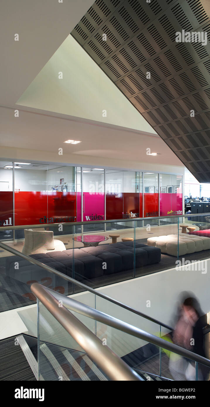 The guardian newspaper interior hi-res stock photography and images - Alamy