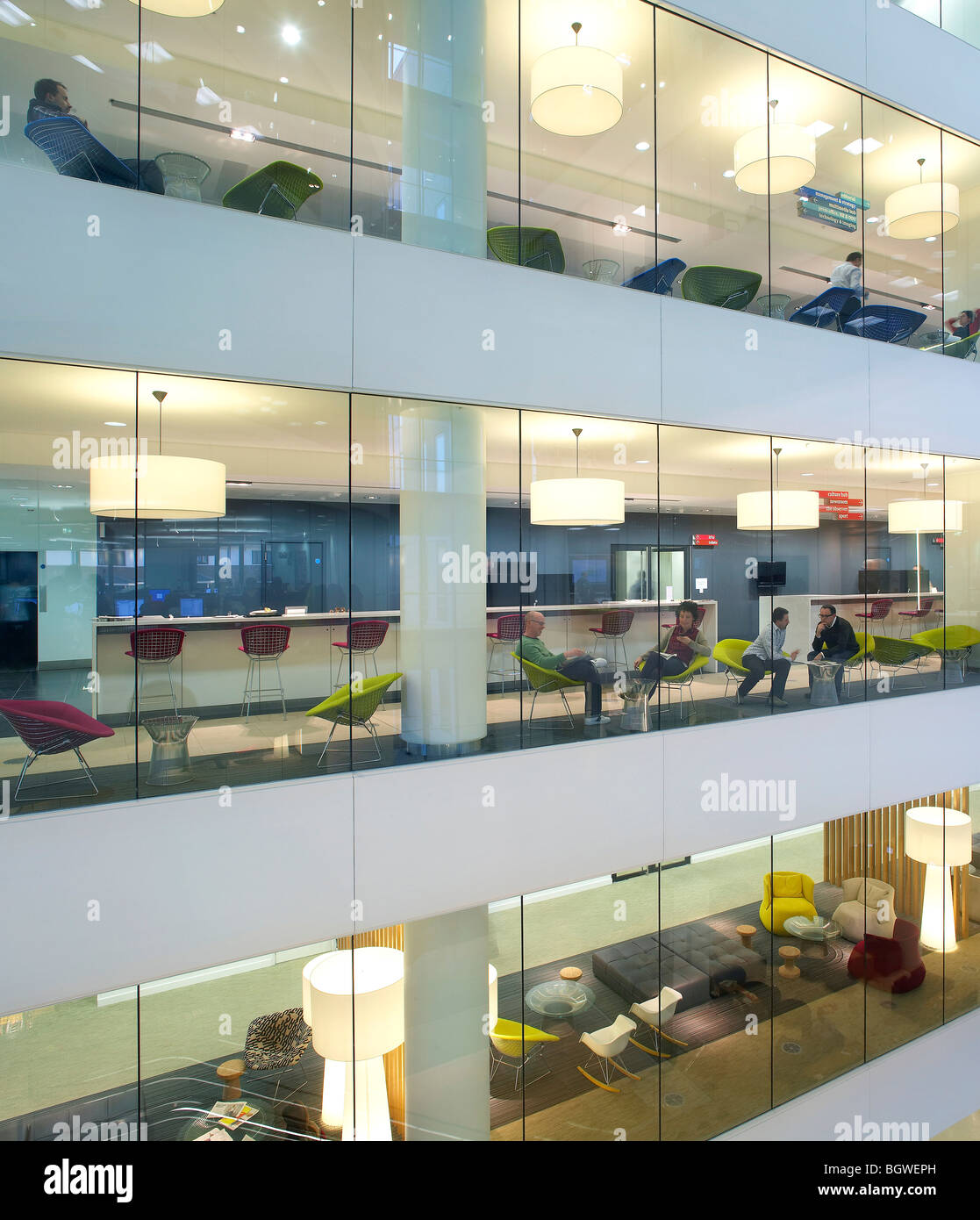 Guardian newspaper offices hi-res stock photography and images - Alamy