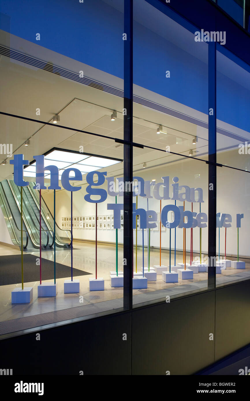 guardian offices kings place, view of signage from exterior Stock Photo ...