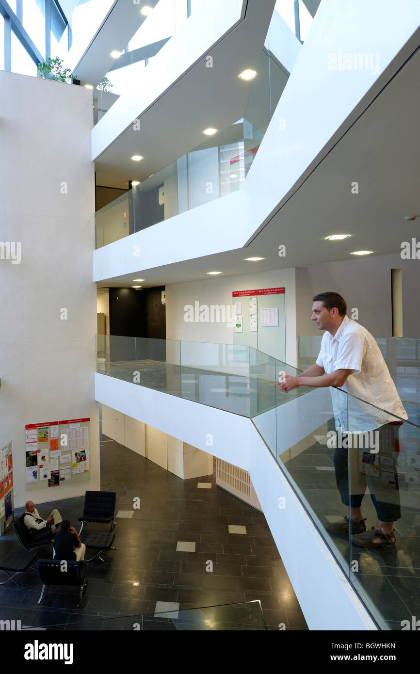 Library of the university of barcelona hi-res stock photography and ...