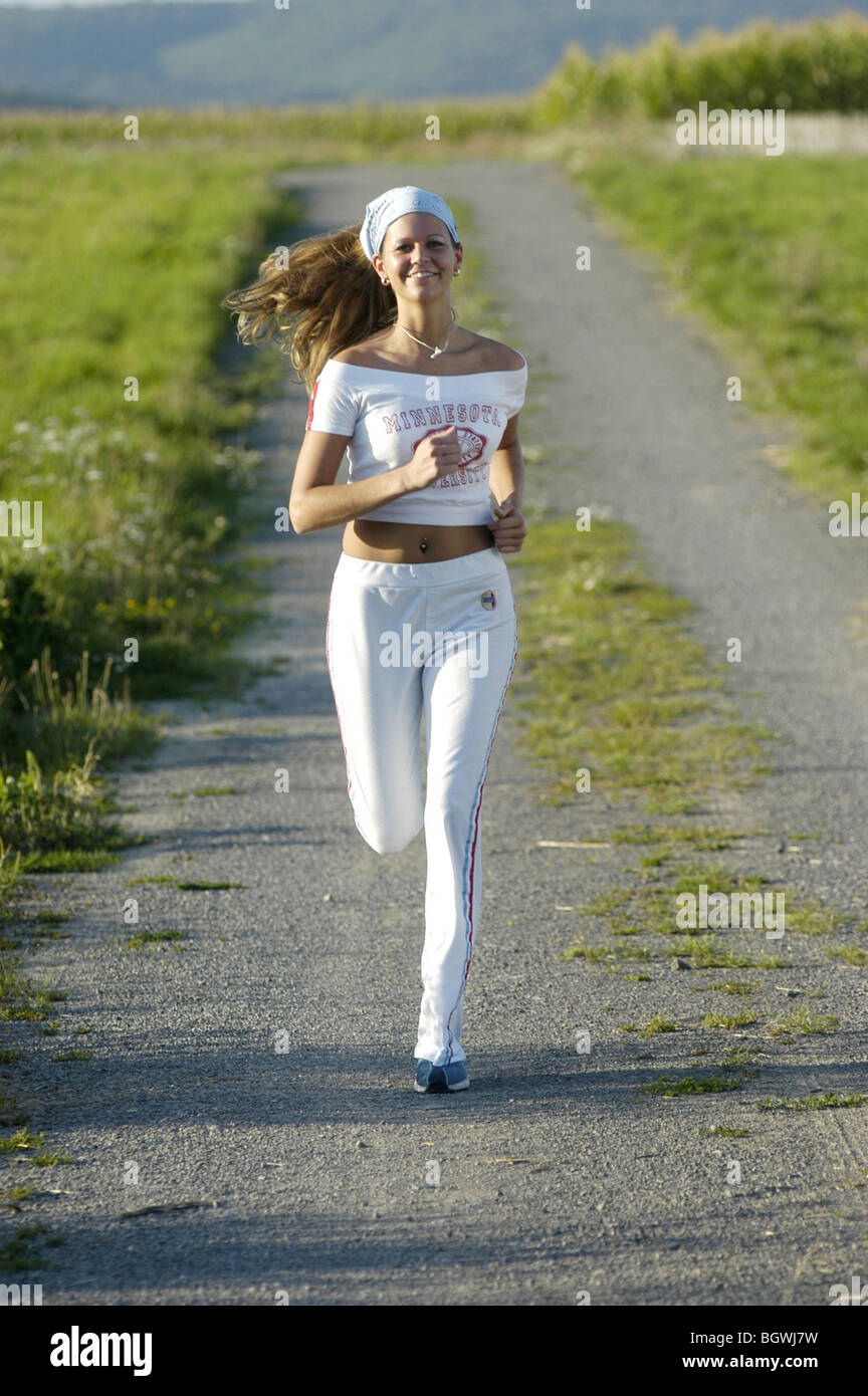 Human leg photos hi-res stock photography and images - Alamy
