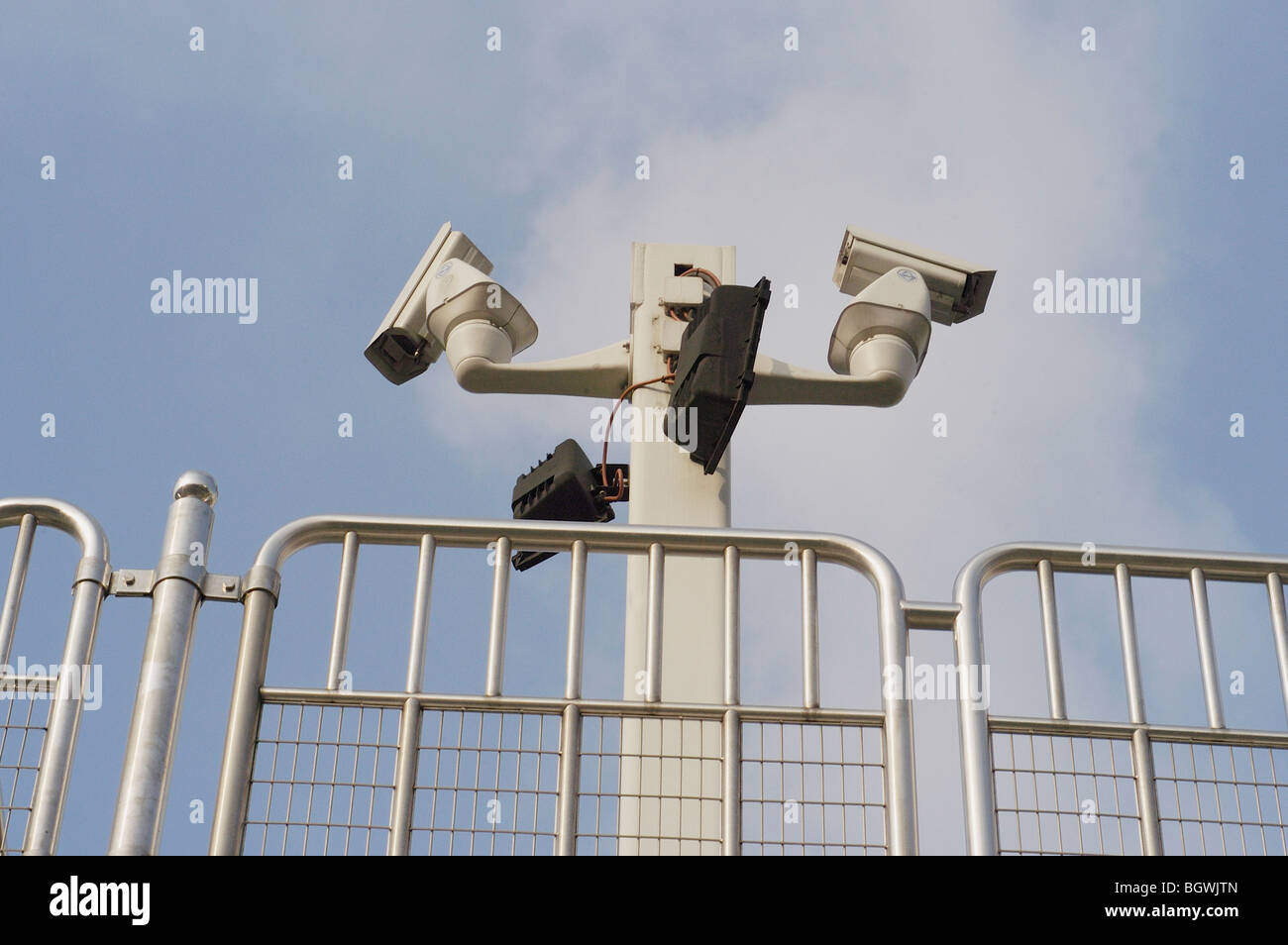 Optical surveillance cameras hi-res stock photography and images - Alamy
