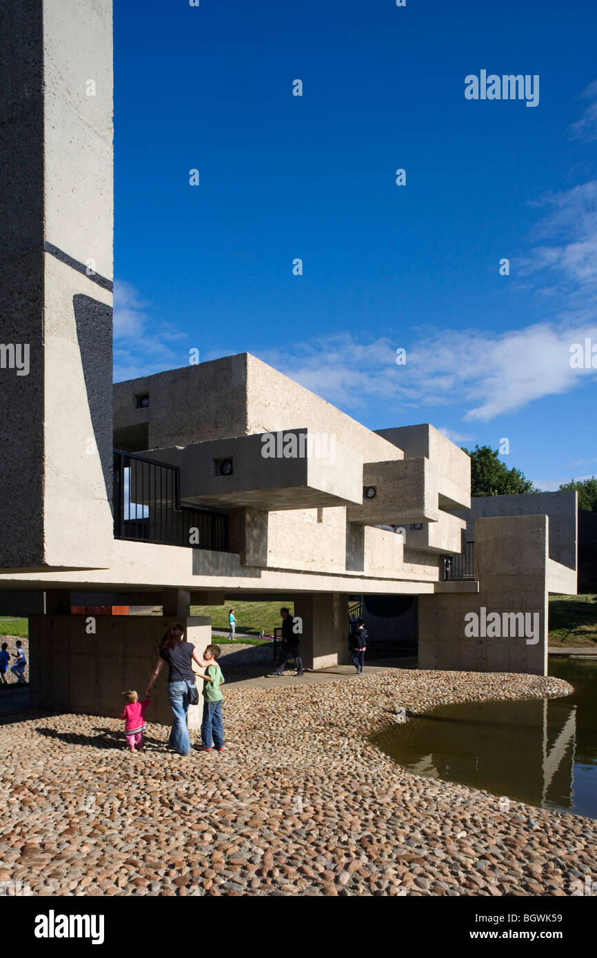 Apollo pavilion peterlee architecture hi-res stock photography and ...