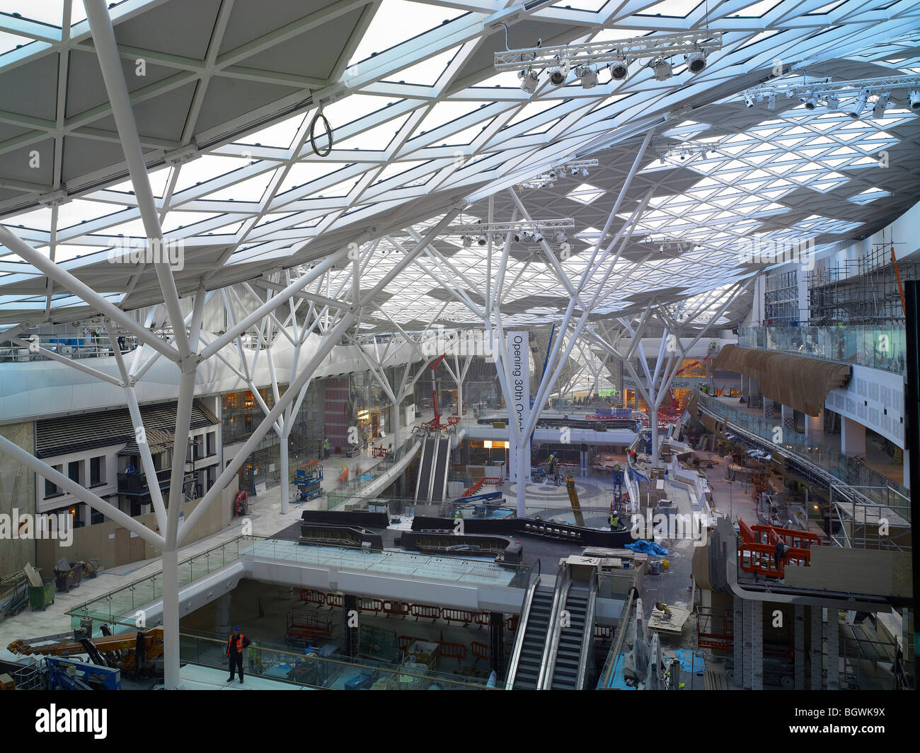 Westfield london atrium hi-res stock photography and images - Alamy
