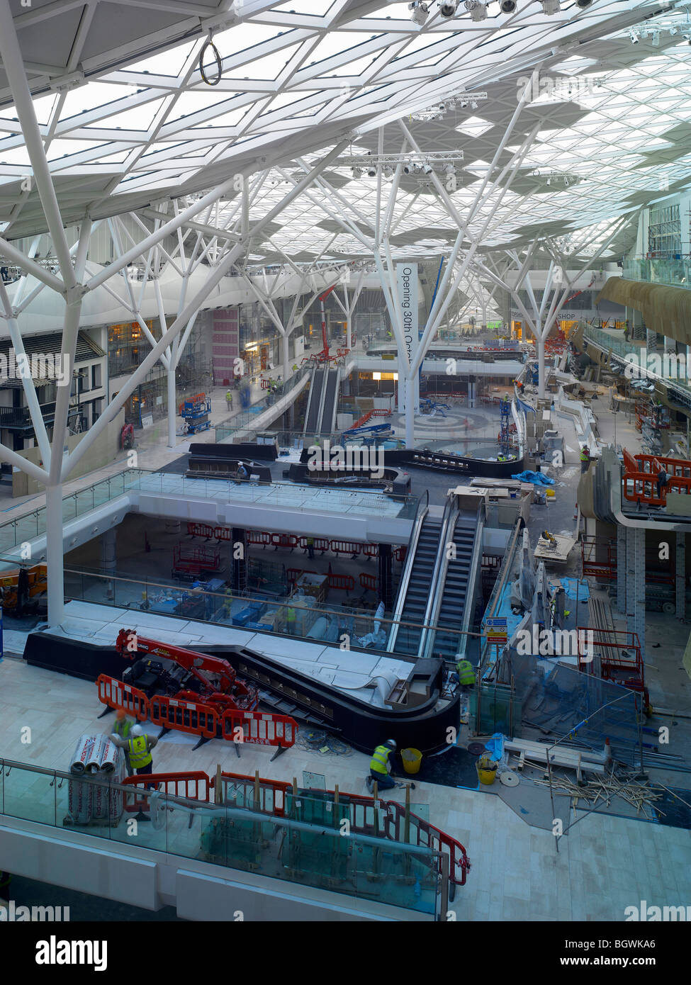 Westfield london atrium hi-res stock photography and images - Alamy