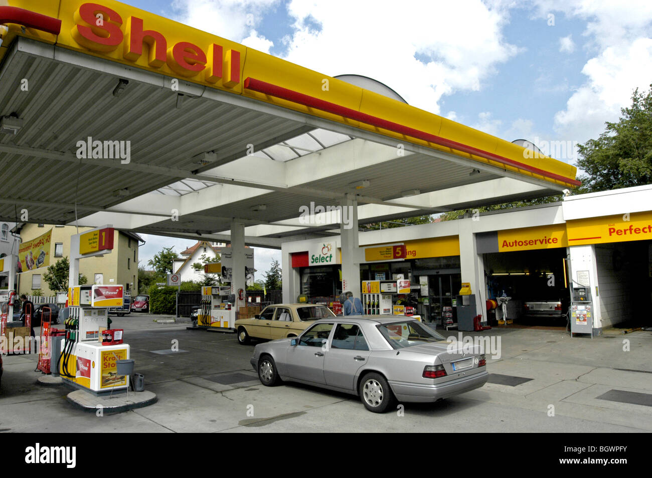Petrol station - gas station Stock Photo - Alamy