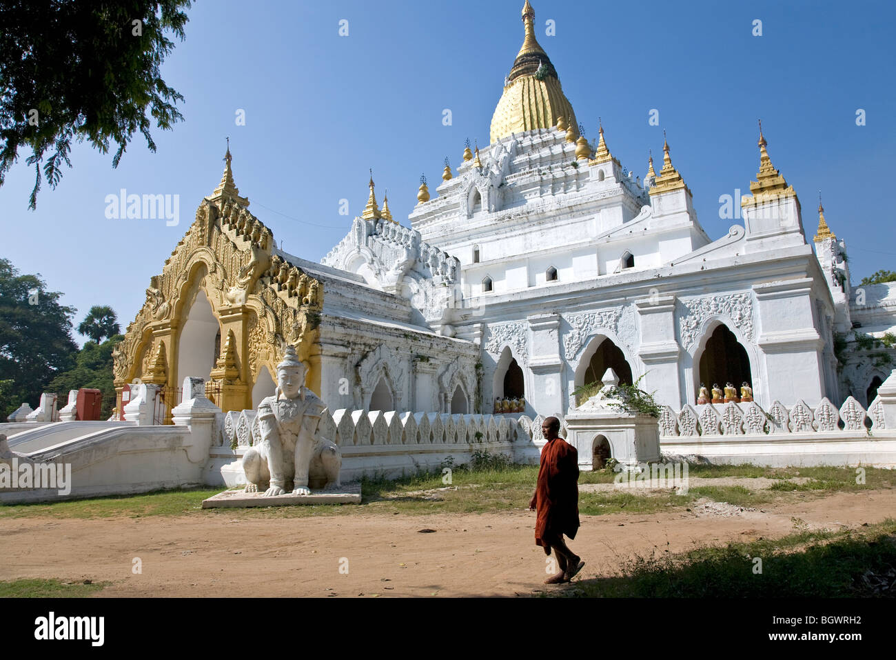 Amarapura Temple High Resolution Stock Photography and Images - Alamy