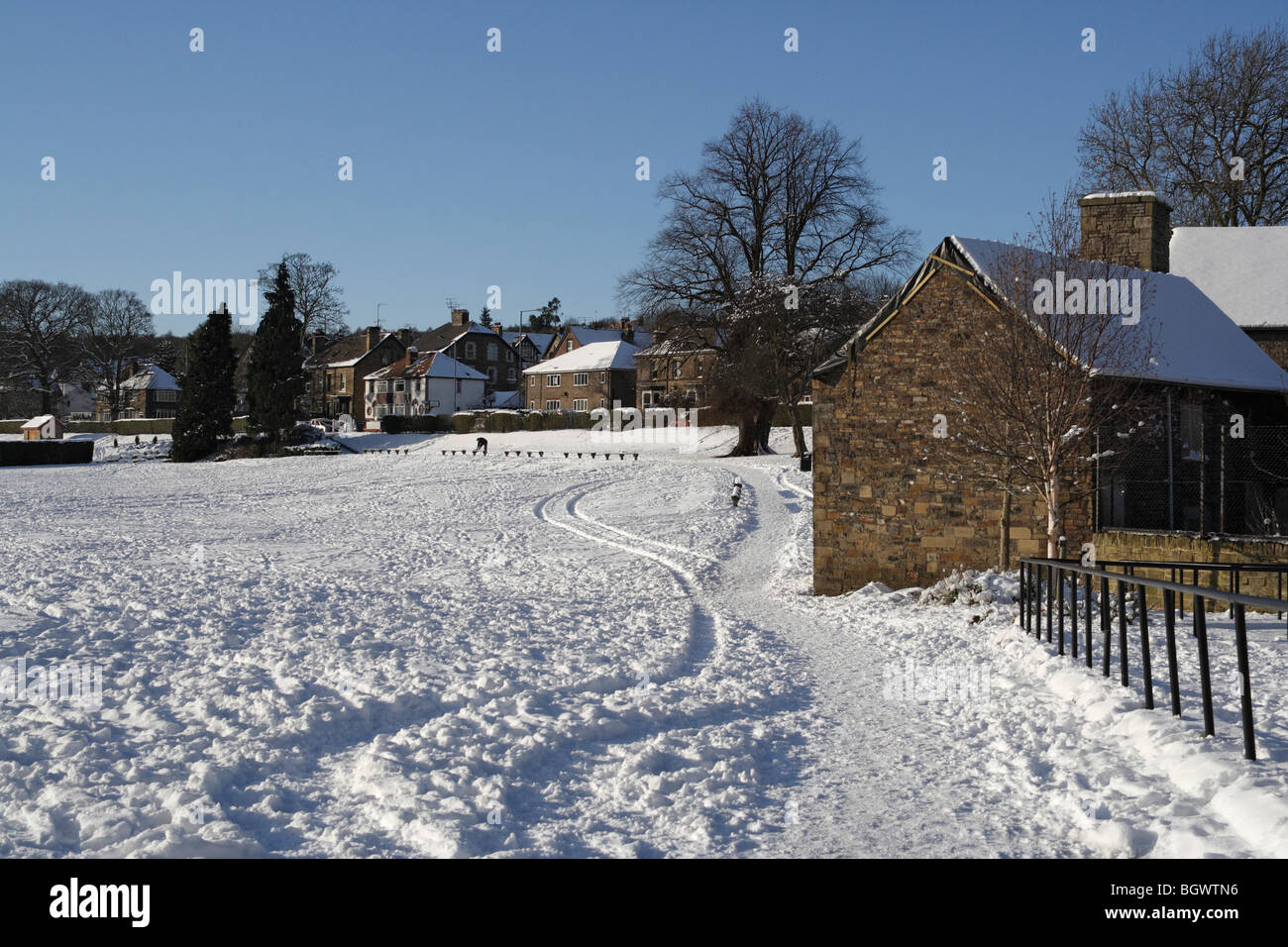 Millhouses Park in Sheffield England in the Snow. Suburban winter scene ...