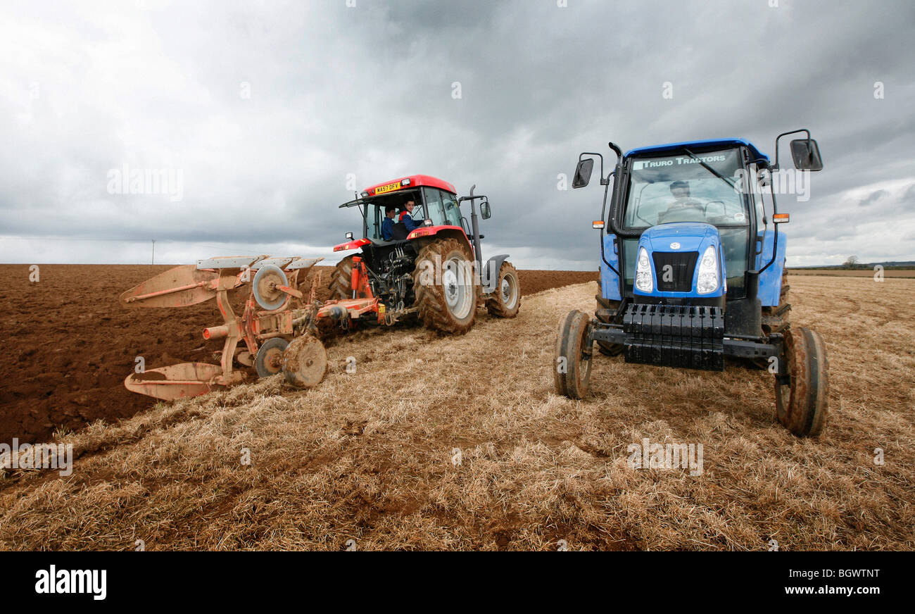Tractor in a field Stock Photo - Alamy