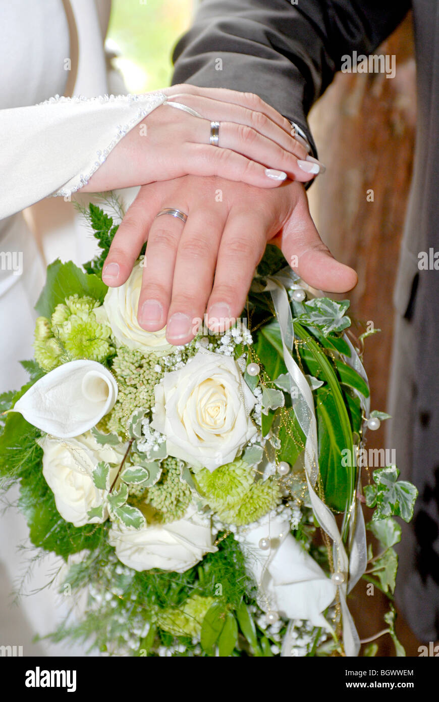 Humans marriage hi-res stock photography and images - Alamy