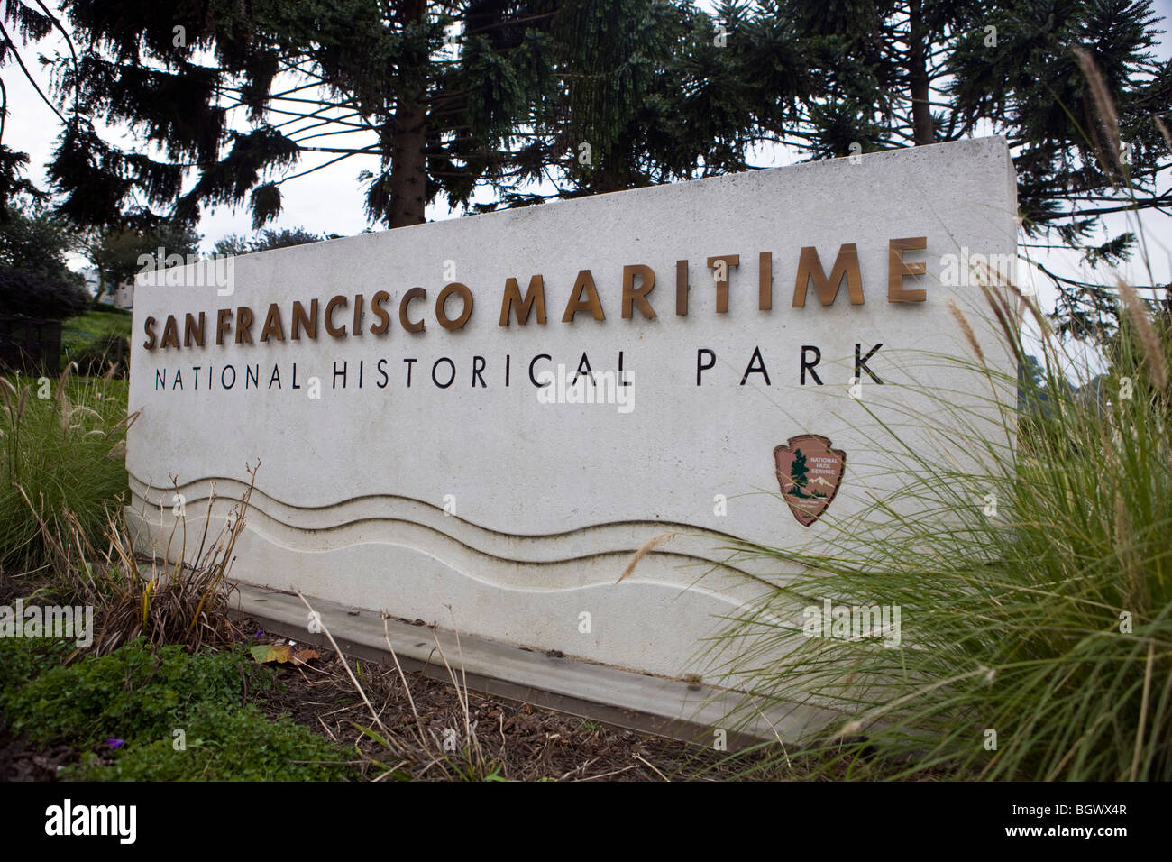 National Park Service welcome sign to the San Francisco Maritime ...