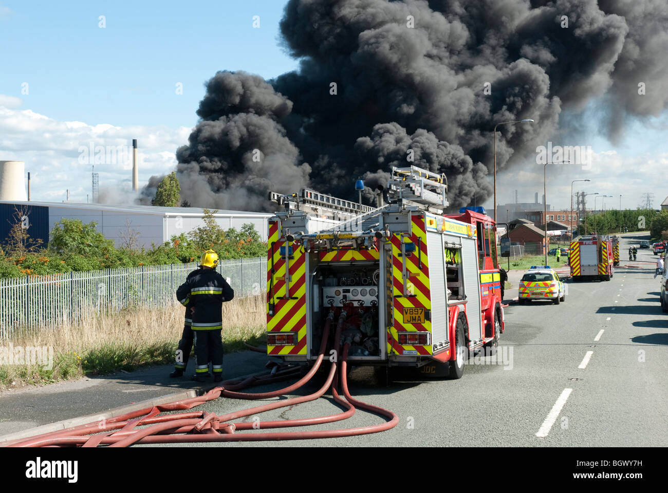 Industrial fire hi-res stock photography and images - Alamy