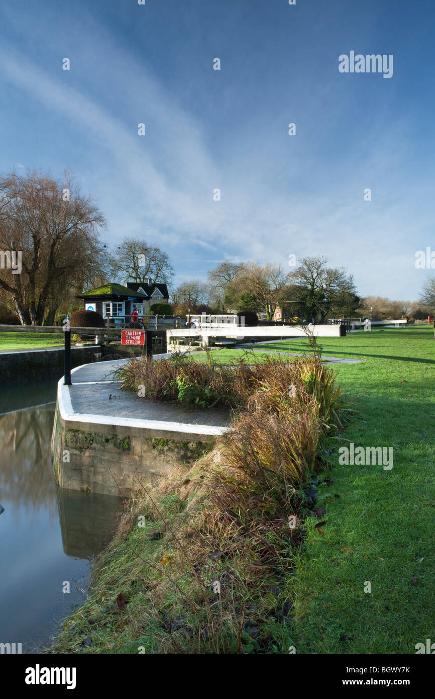 Buscot lock hi-res stock photography and images - Alamy