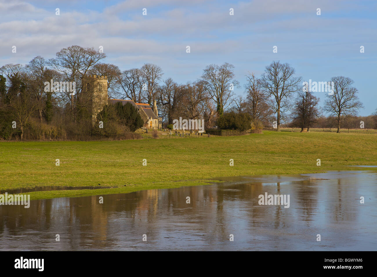 Buckingham church buckinghamshire hi-res stock photography and images ...