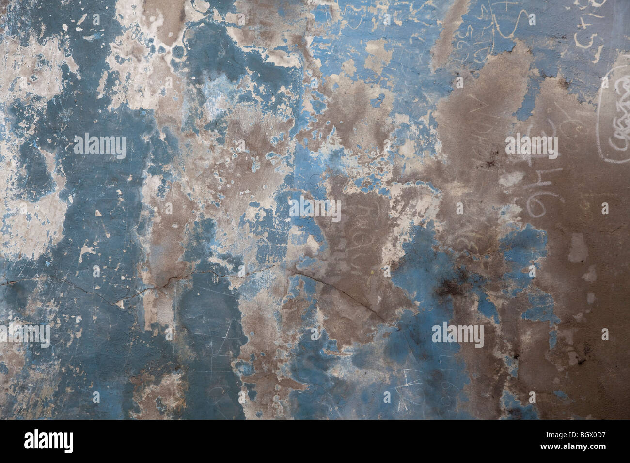 Patchy blue paint hi-res stock photography and images - Alamy