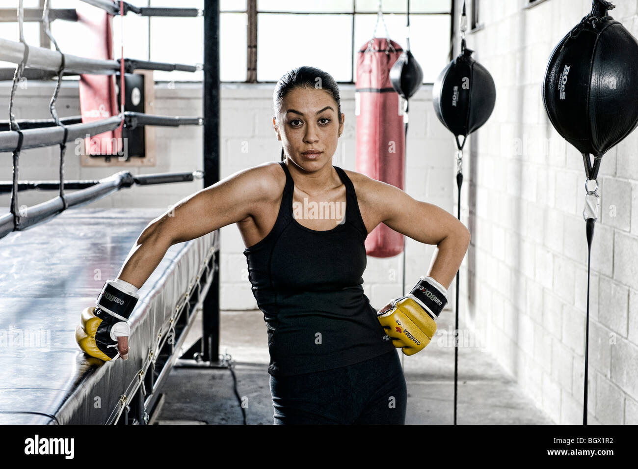 A portrait of a female boxer Stock Photo - Alamy