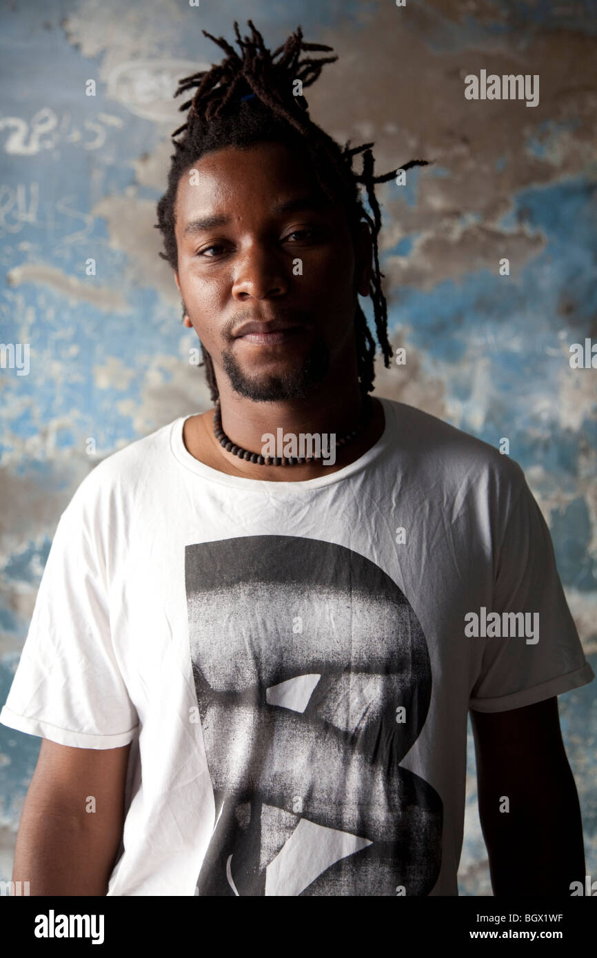 African rebel hi-res stock photography and images - Alamy