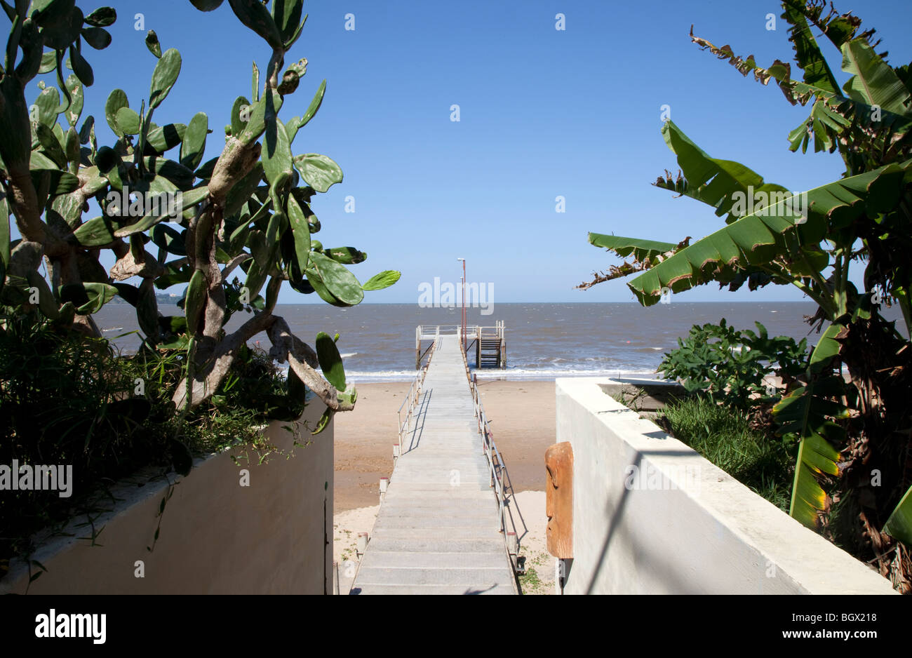 Bridge over the beach in Catembe, Mozambique Stock Photo - Alamy