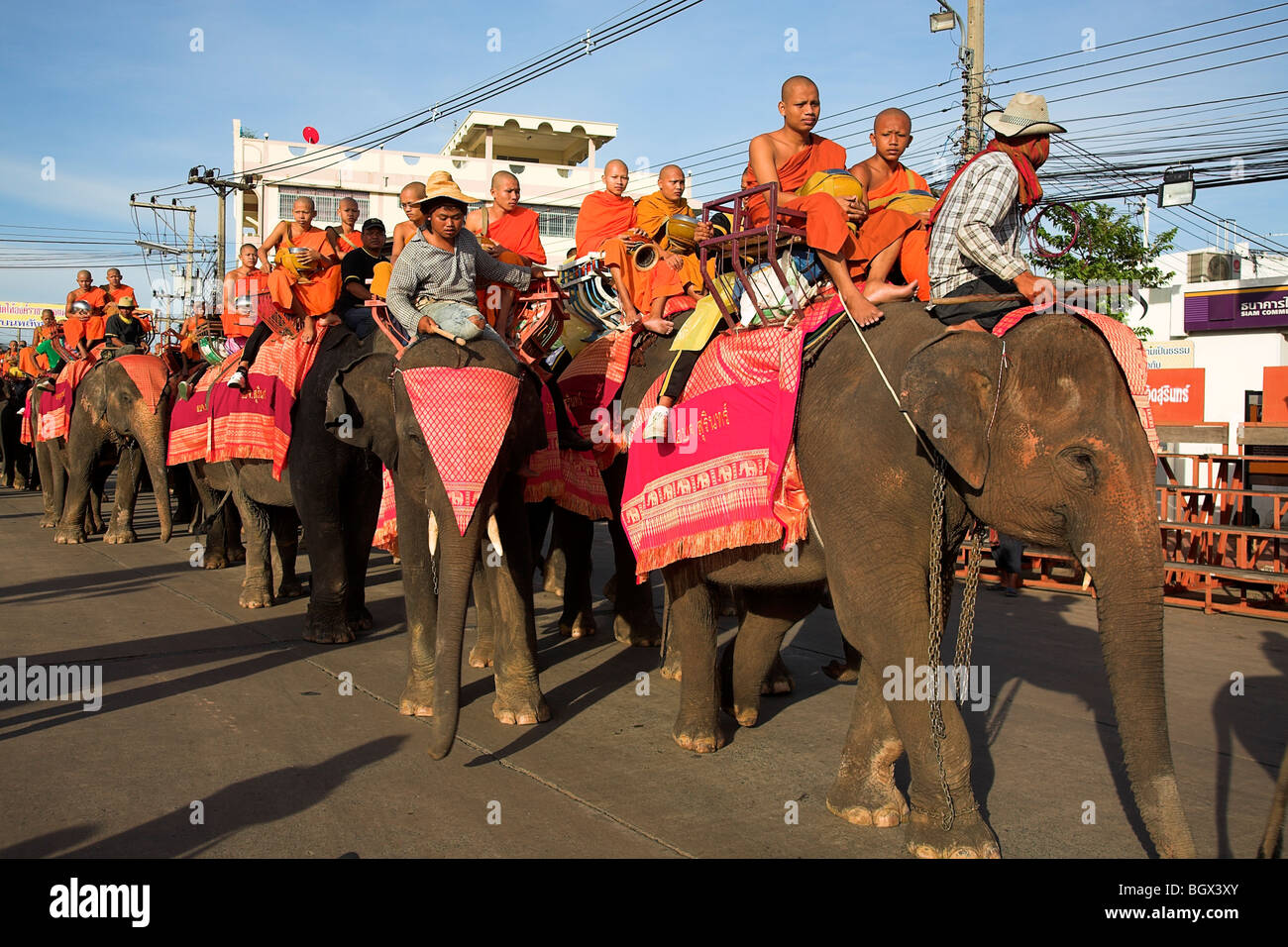 Buddhists elephants hi-res stock photography and images - Alamy
