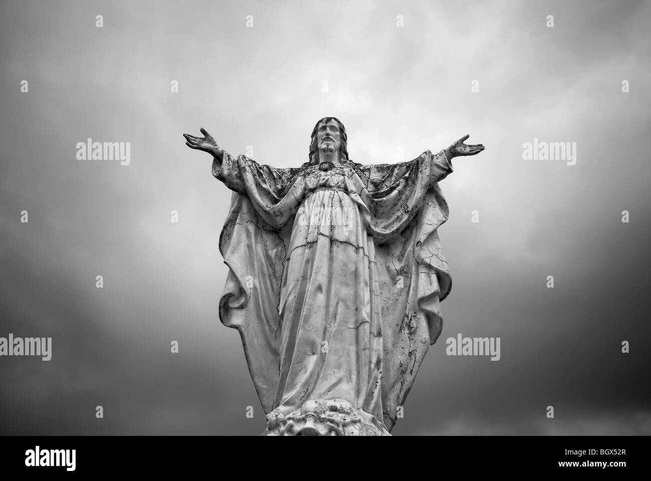 Statue with no arms hi-res stock photography and images - Alamy