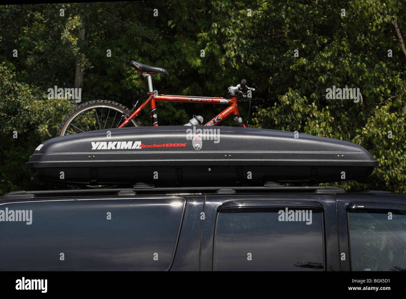 Camping hi res hi-res stock photography and images - Alamy