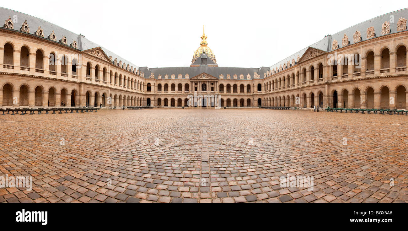 Courtyard panorama of Les Invalides military academy Stock Photo - Alamy