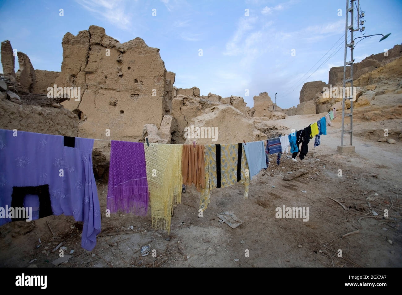 Old clothesline pole hi-res stock photography and images - Alamy