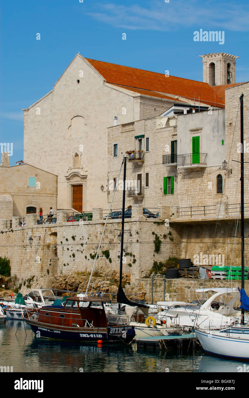 Bari cathedral hi-res stock photography and images - Alamy