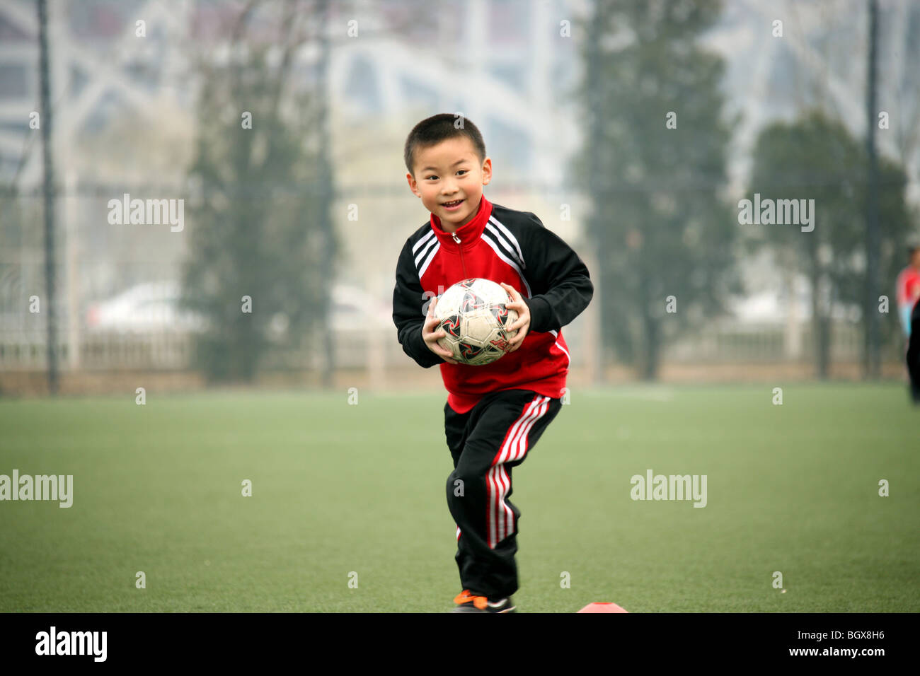 Kickball children hi-res stock photography and images - Alamy