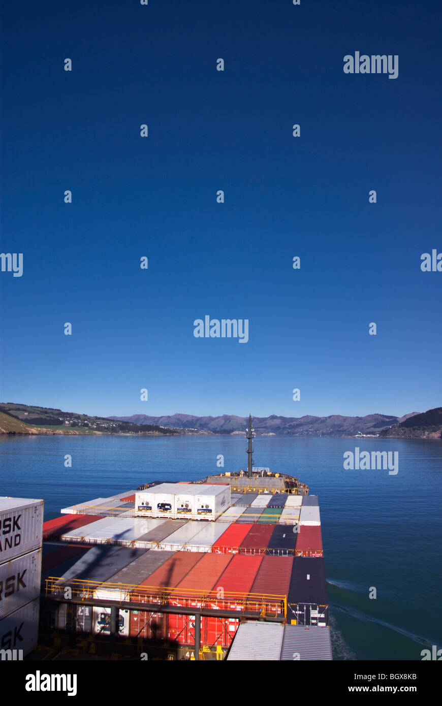 Container ship entering port hi-res stock photography and images - Alamy