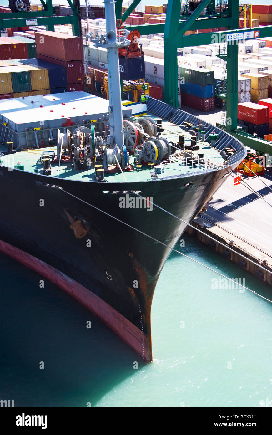 Bow of container ship moored alongside quay Stock Photo - Alamy