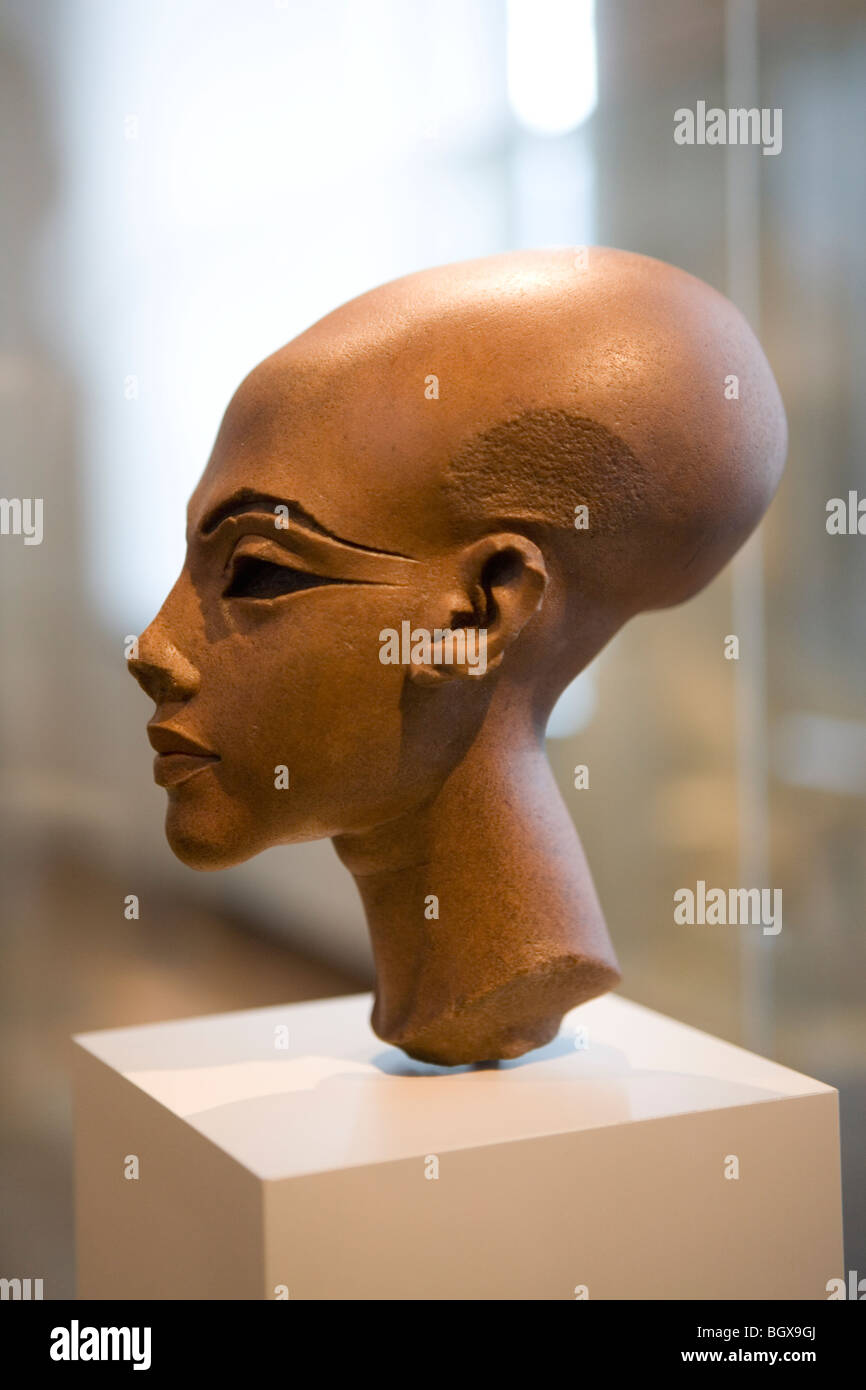 The portrait head of an Amarna princess in Sandstone Quartzite on ...