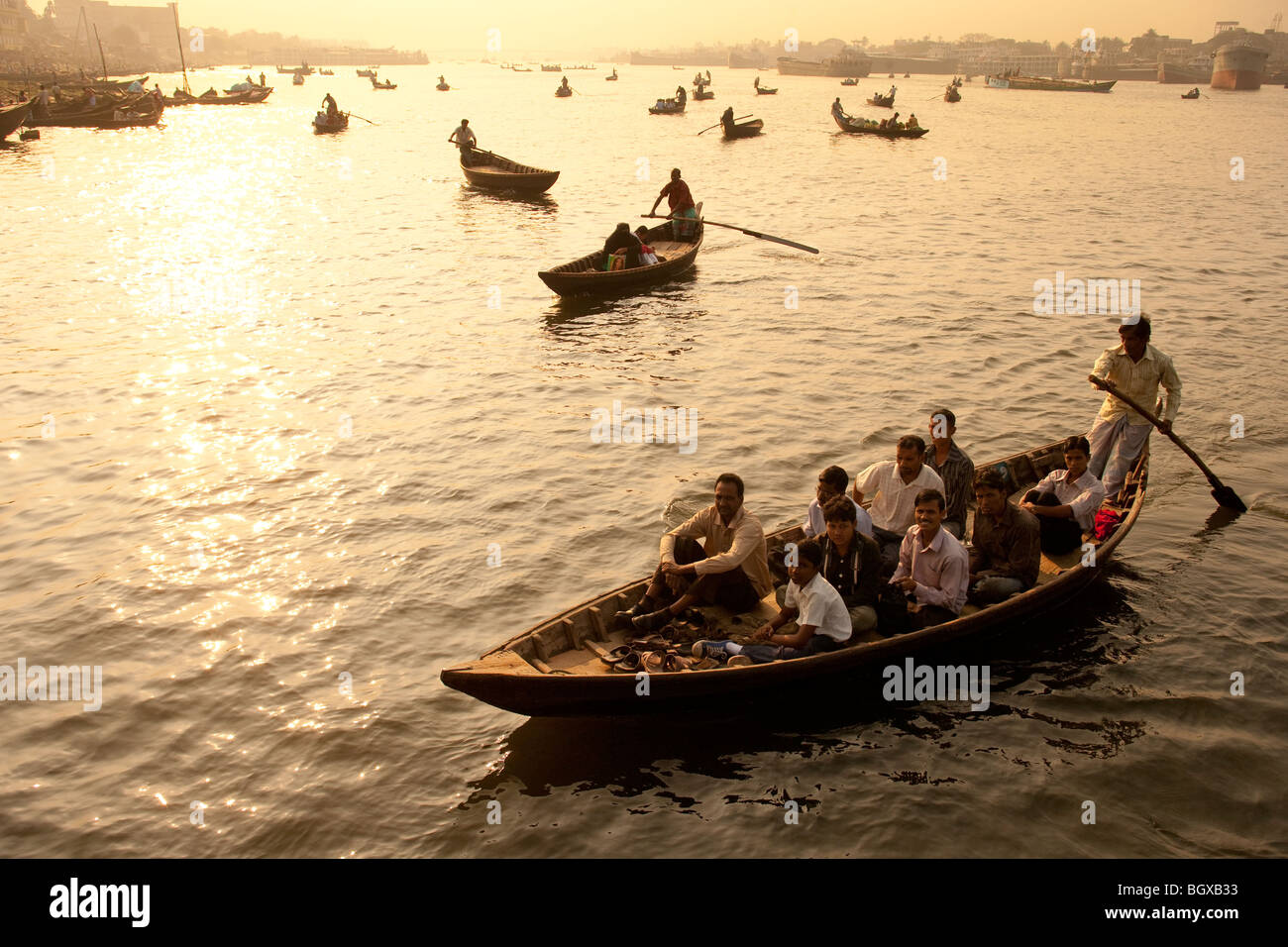 Busy buriganga river hi-res stock photography and images - Alamy