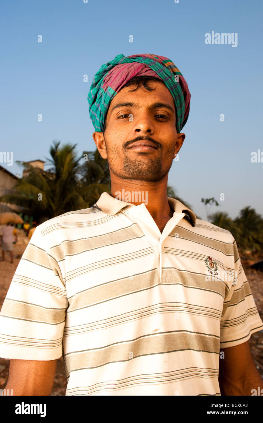 Bangladesh man hi-res stock photography and images - Alamy