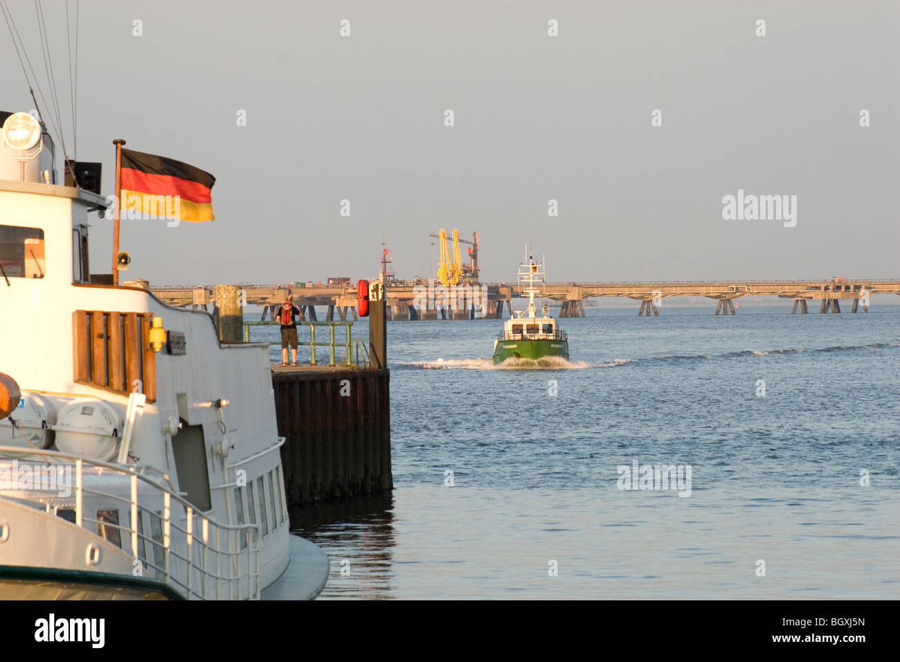 Jade bay at wilhelmshaven hi-res stock photography and images - Alamy