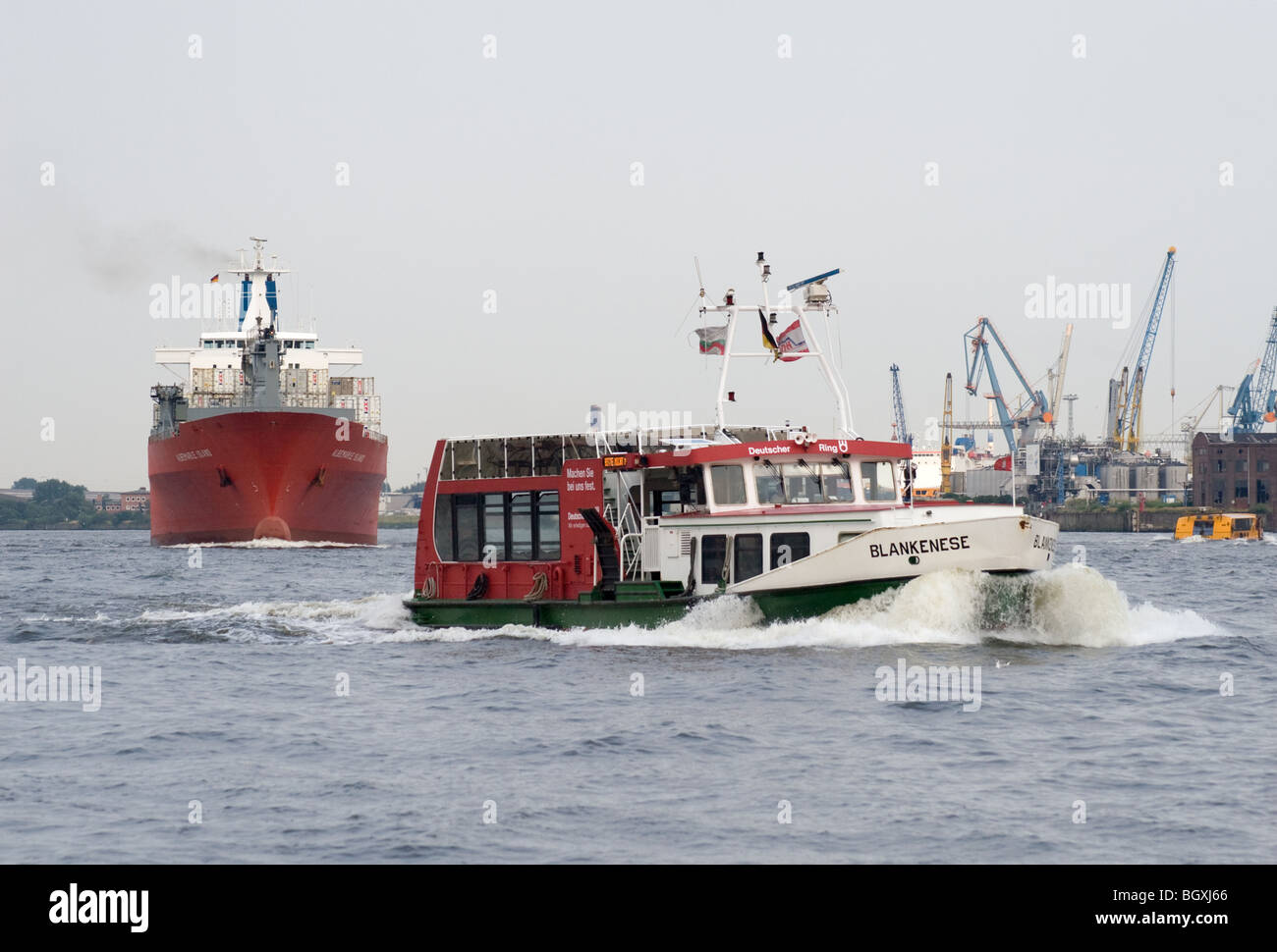right of way Stock Photo - Alamy