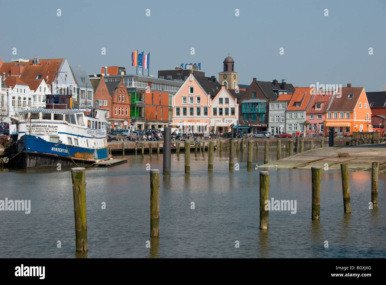 Inland harbours hi-res stock photography and images - Alamy