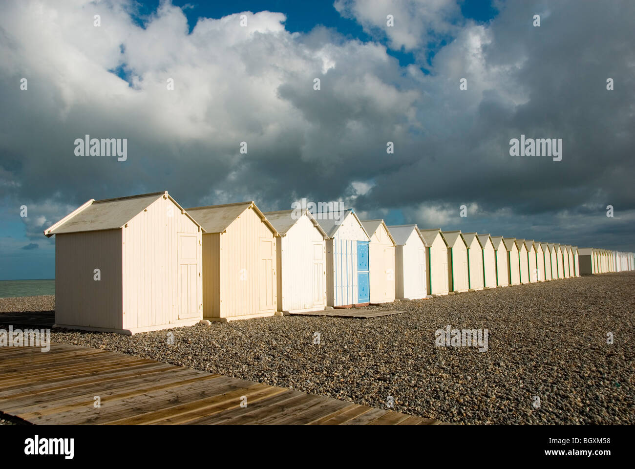 Beach bathing huts hi-res stock photography and images - Alamy Beach bathing huts hi-res stock photography and images - Alamy