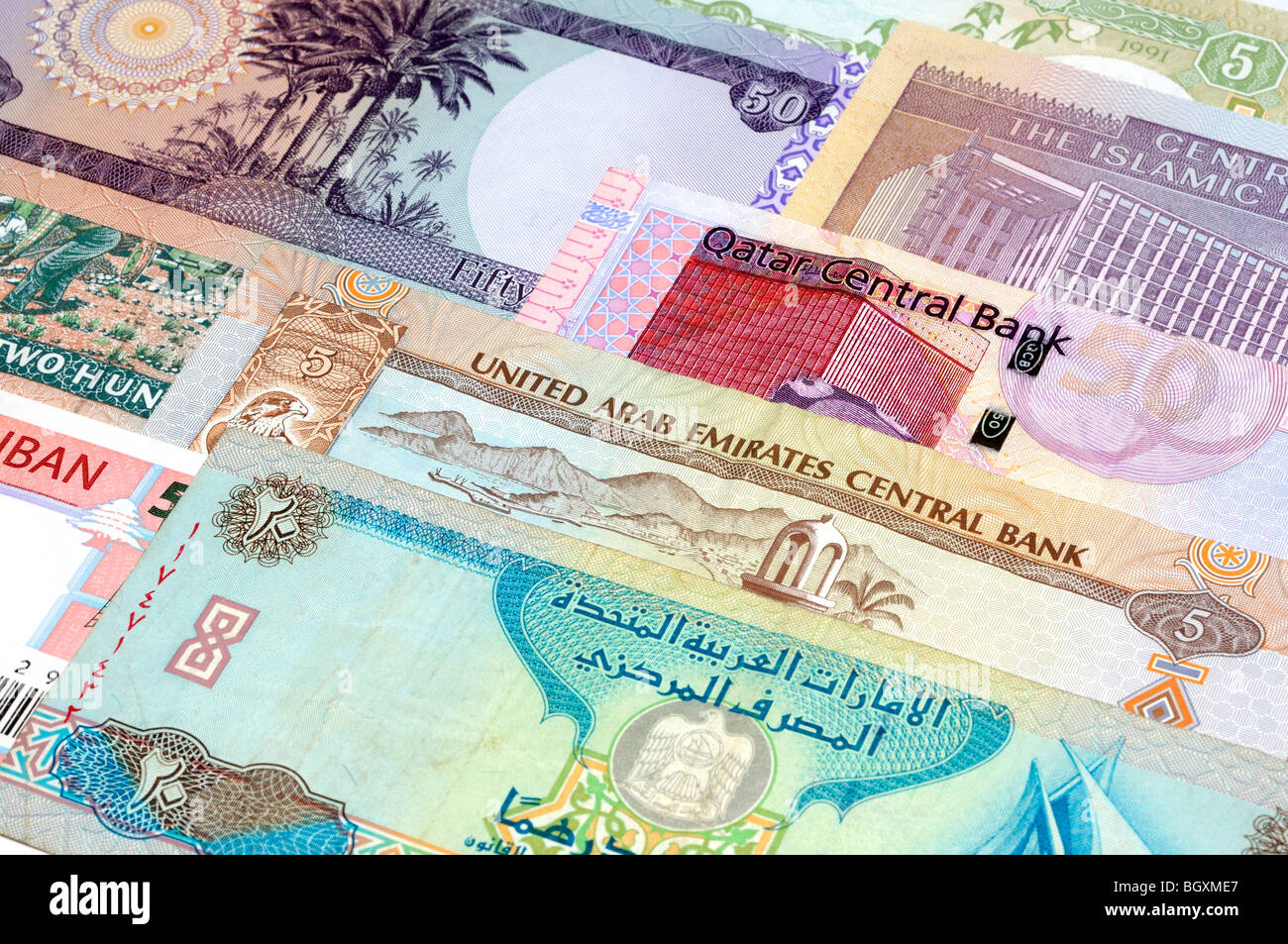 Dubai currency hi-res stock photography and images - Alamy