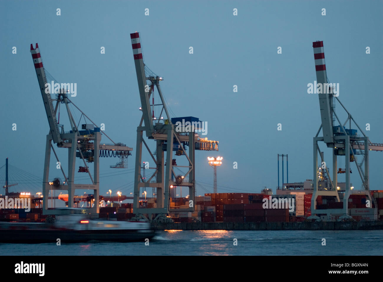 Three cargo cranes hi-res stock photography and images - Alamy