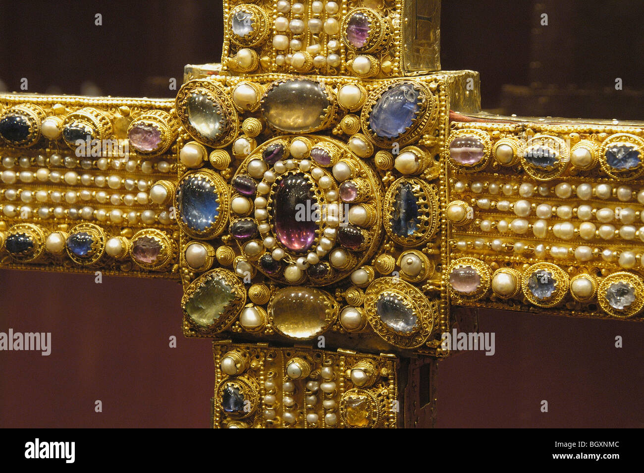 Imperial Cross in the treasury of Hofburg Stock Photo - Alamy