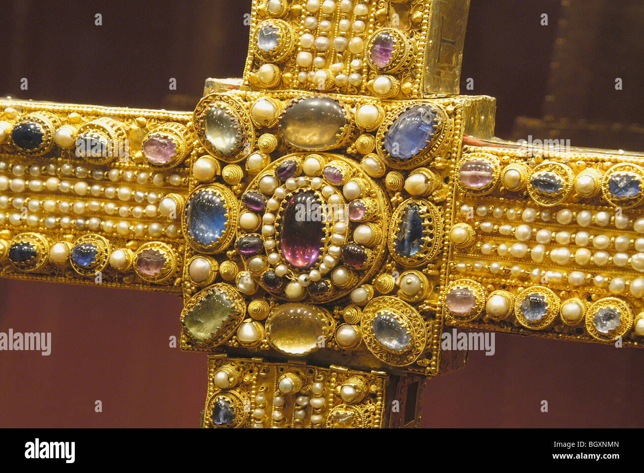 Imperial Cross in the treasury of Hofburg Stock Photo - Alamy