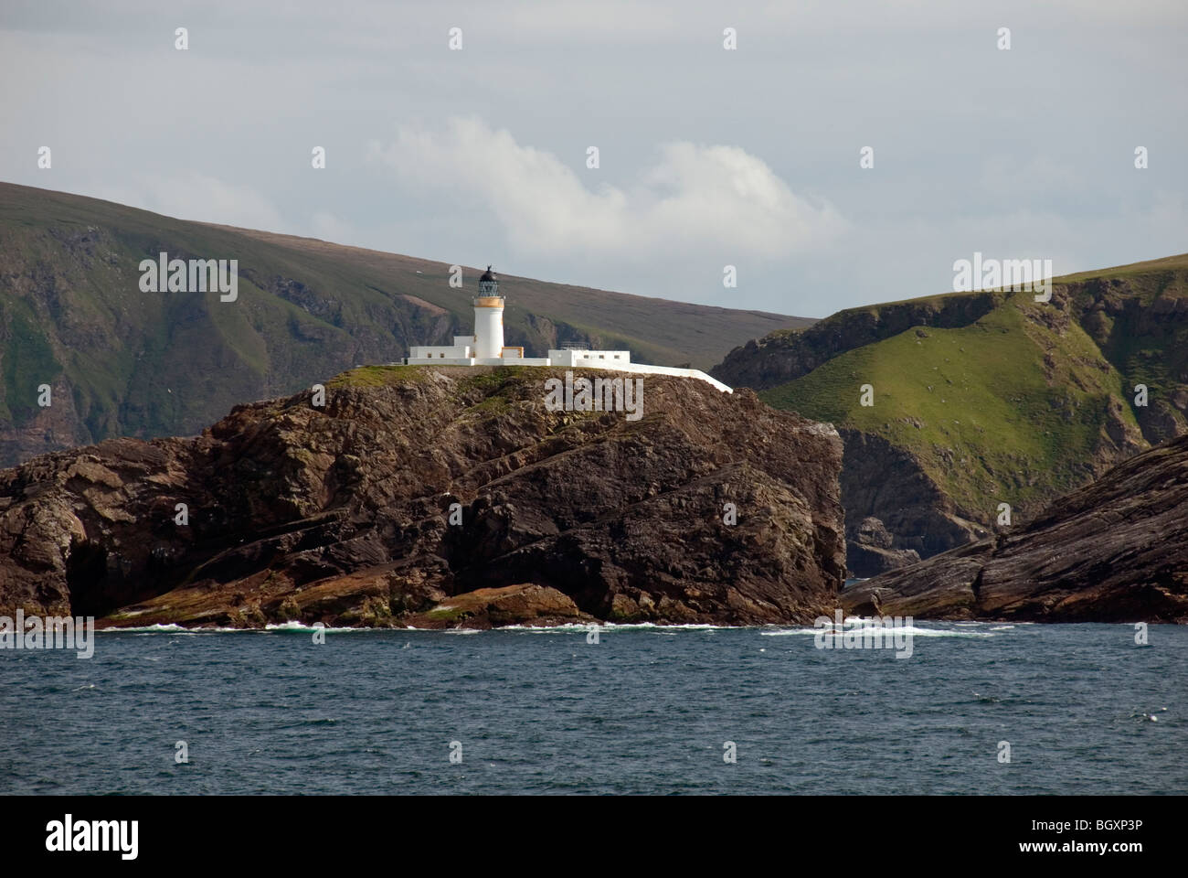 Muckle flugga lighthouse hi-res stock photography and images - Alamy