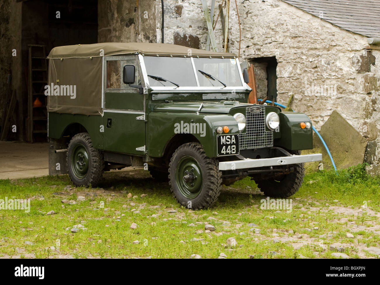 Land rover series 1 hi-res stock photography and images - Alamy